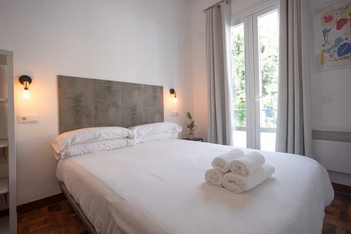 Naim Guesthouse Balcony Room - Málaga