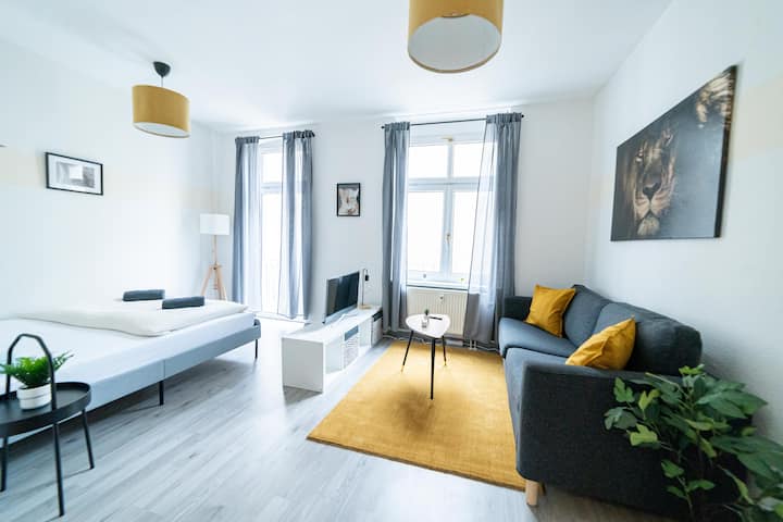 Fullhouse | M18-1 | Market Situation | Elevator - Erfurt