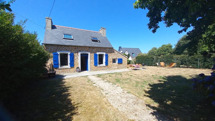 Maison De Vacances - Trélévern
