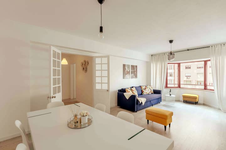 Elegant 3 Bedroom Apartment Lisbon City Center - Bobadela