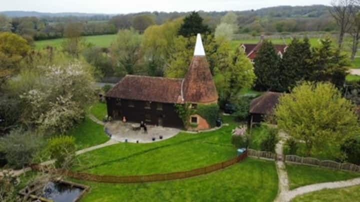 Cosy Lake View  Cottage - New Year Offer - Cranbrook