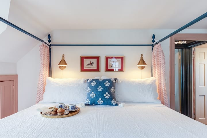 The Monroe In Historic Delray - Alexandria