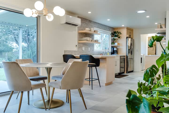 Track Town Oasis: 2 Bedroom W/ Private Office/gym - Eugene, OR