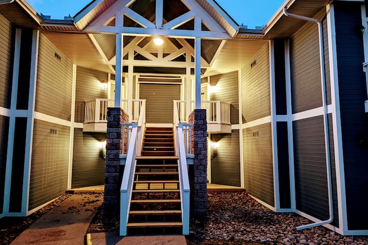 Large 2 Bedroom Condo Suite Near Horseshoe - Horseshoe Valley