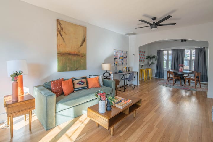 Devon | 2br Downtown Duplex - Grand Canyon University, Phoenix