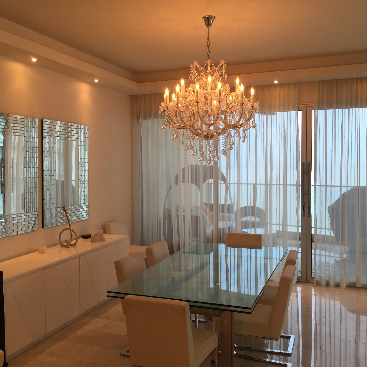 DeLuxe 3500sf - 6 Betten 3 Zimmer 4 Bäder Premium-Bereich - Condos zur ...