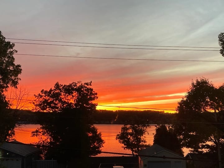 Modern Private Suite Overlooking Conesus Lake - Livonia, NY