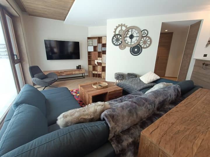 Tignes : Bel Appartement Neuf De 122m2 - Tignes