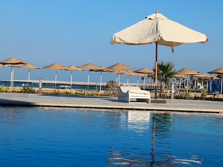 Sunny, Modern, Pool & Beach Access - Hurgada