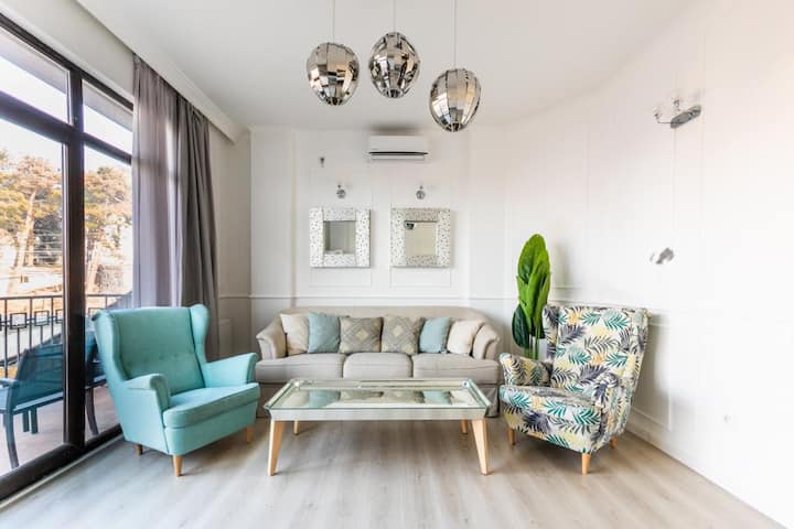 Luxury Apartment In The Old  Tbilisi - Tbilisi