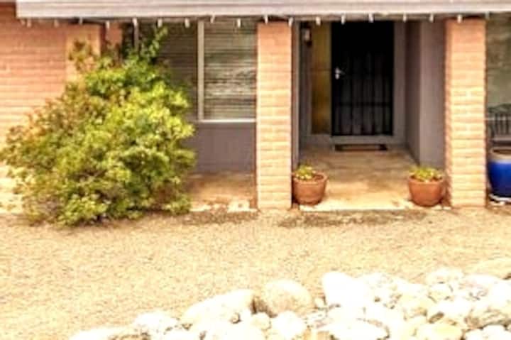 Desert Oasis Tucson Whole House Rentals - Marana, AZ