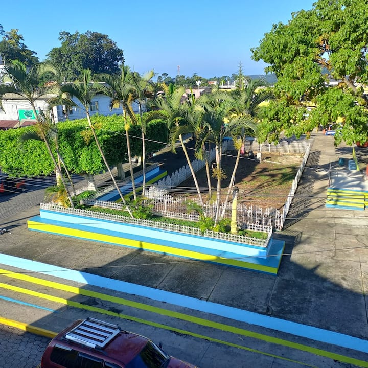 Downtown Aparment Balcony View - San Pablo