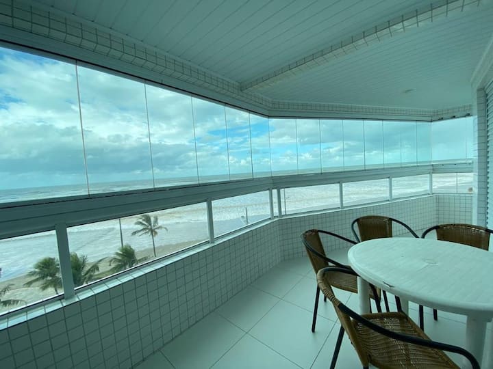 Belo Apartamento De Frente Para O Mar - Praia Grande