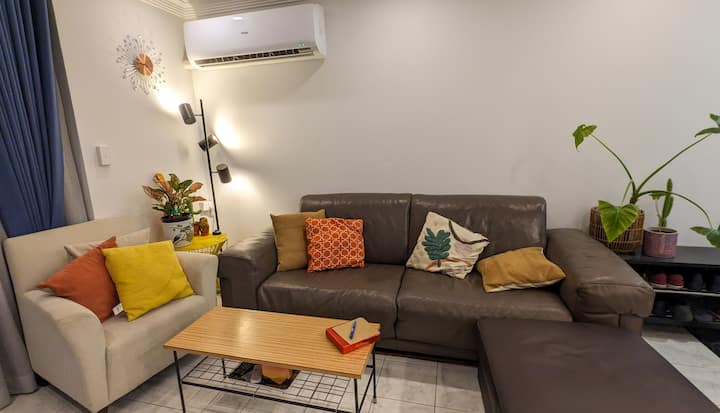 Neat Apartment In Great Location - Parramatta
