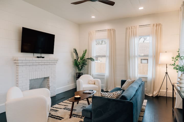Texas Modern Farmhouse - Temple, TX