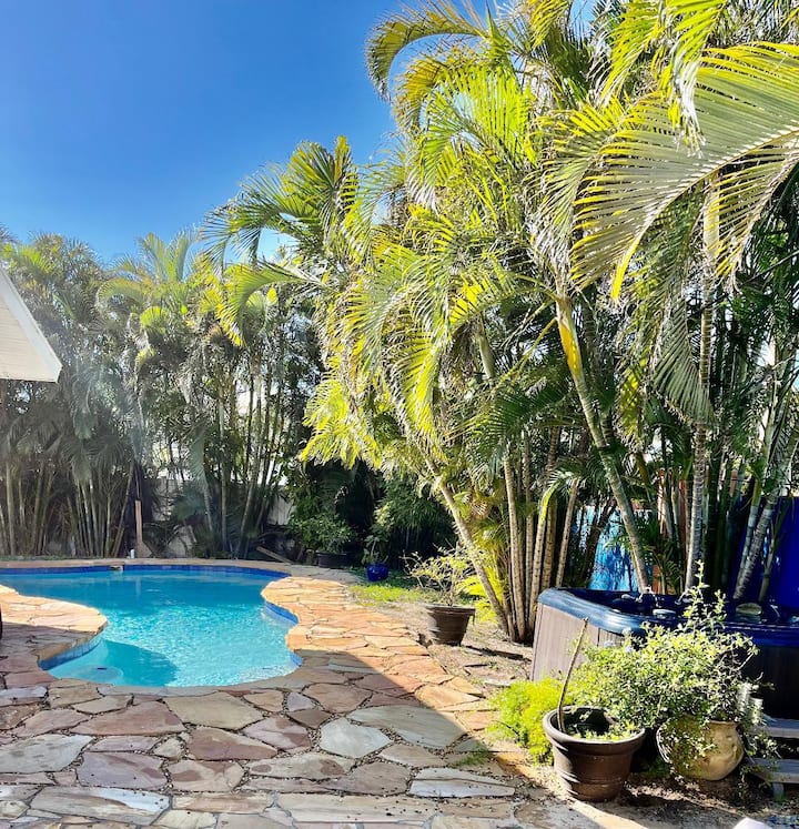 Serene Retreat By The Beach - Venice, FL