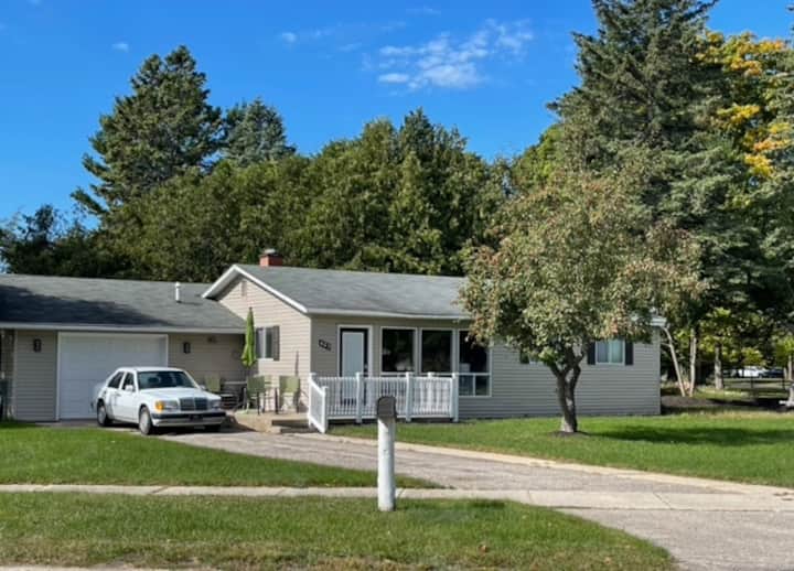 Charleviox As Good As It Gets! - Charlevoix, MI