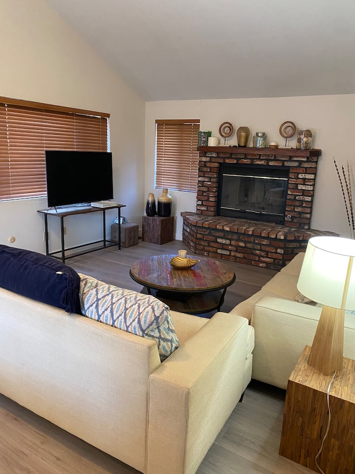 4 Bedroom , 2 Bath , Ac , - Frazier Park, CA