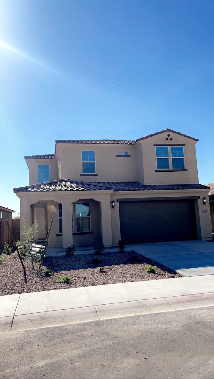 The Arizona Cardinals Stadium Neighbor - Glendale, AZ