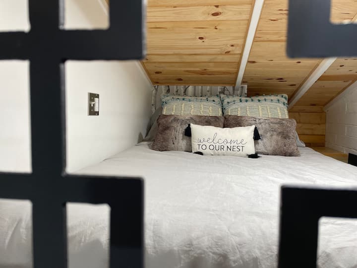 Central Phx Loft/weekend Getaway - Phoenix, AZ