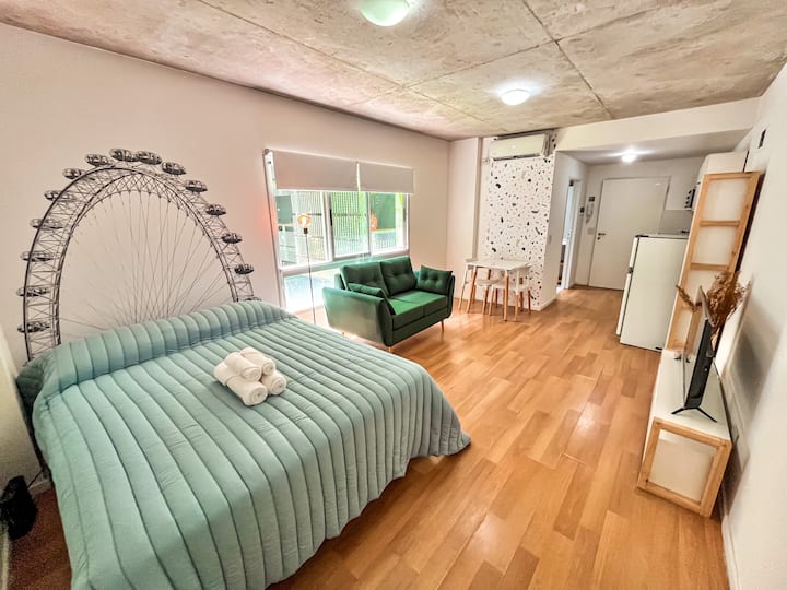 Apto Alegre Con Pileta, Gym Y Laundry. Chacarita - San Martin, Argentina
