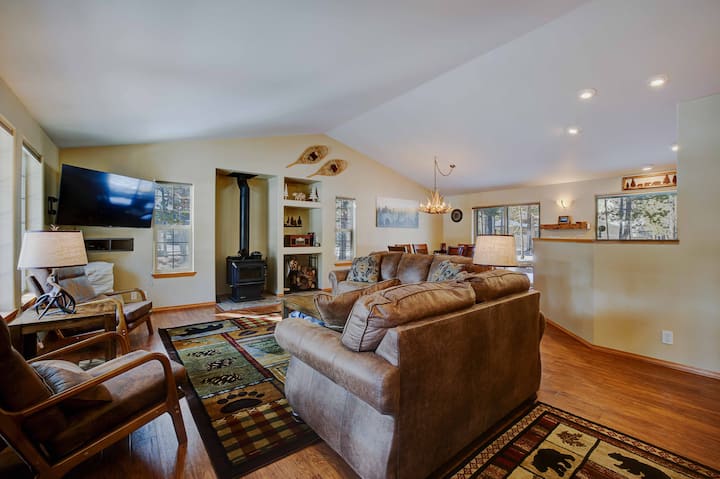 Quiet Relaxing Home Near Sunriver Hot Tub Bikes - LaPine State Park, La Pine