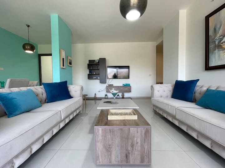 Katia's 3-br Apt In Batroun + Pool - Lebanon
