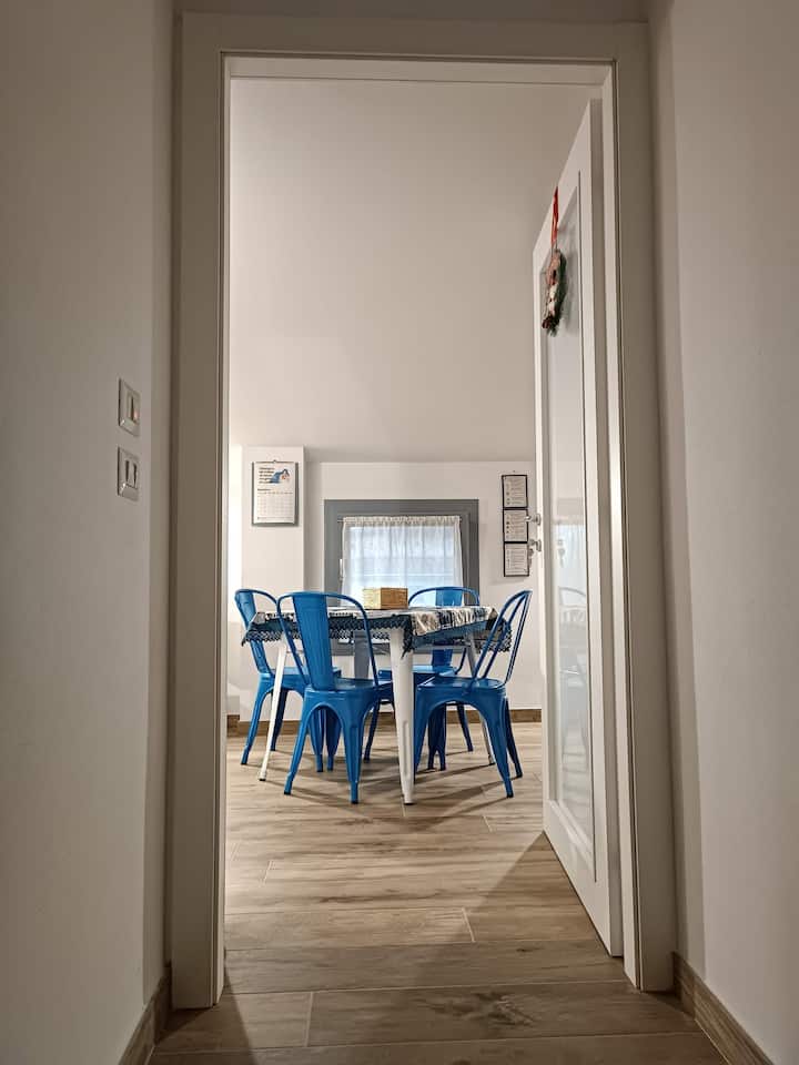 Blu Fiordaliso - Italy