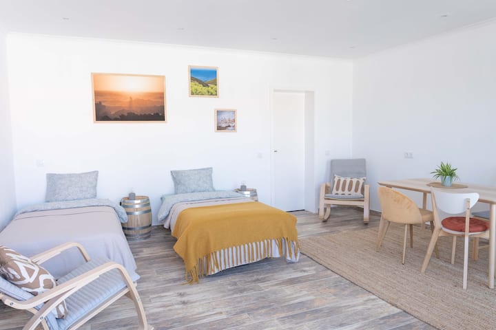 Private Studio For Two - Sagres