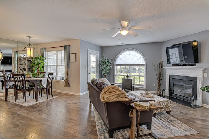 Classy, Comfortable Condo - 2 Br - Ground Level - High Point, NC