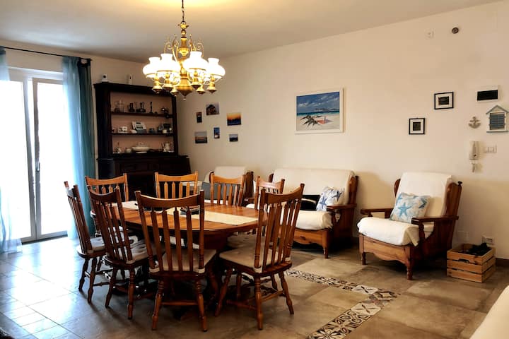 Ampio Appartamento A Due Passi Dal Mare - Alghero