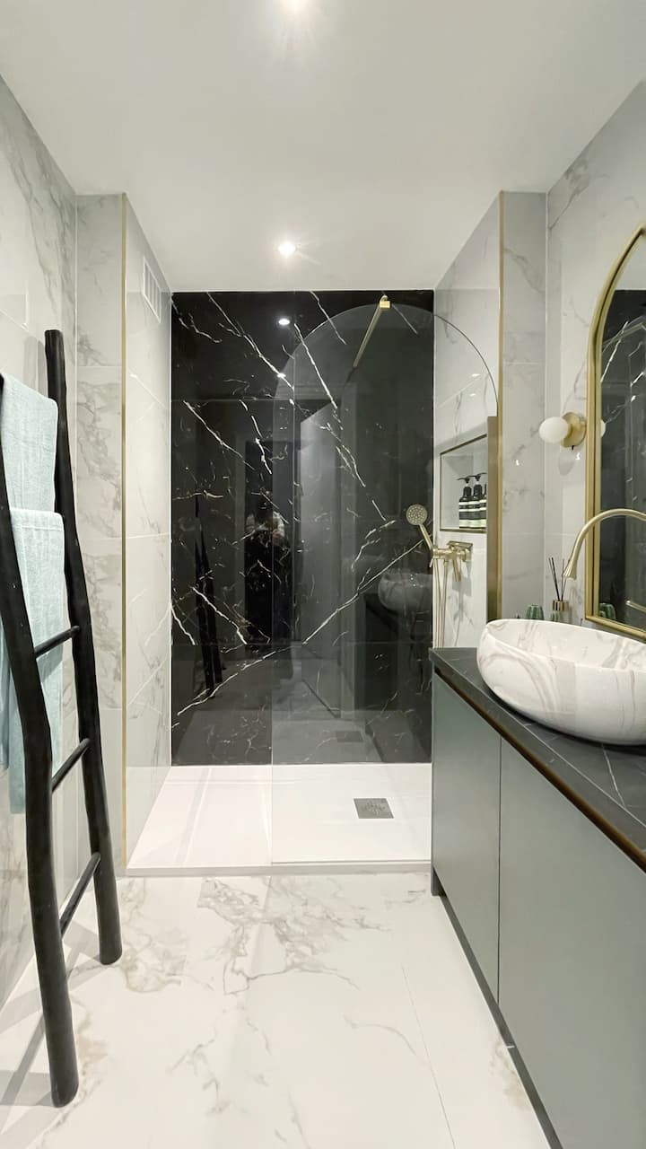 ÉLégant Studio Chaville Proche Mer, Parking Privé - Cagnes-sur-Mer