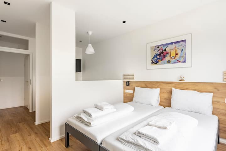 Apartment Y2: Clean & Cozy Near City Center - Vienne