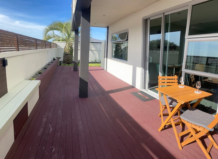 Saint Aubyn Retreat - New Plymouth
