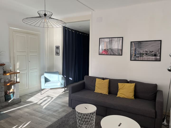 Bel Appartement T2 Hyper Centre Luchon Avec Cour - Bagnères-de-Luchon