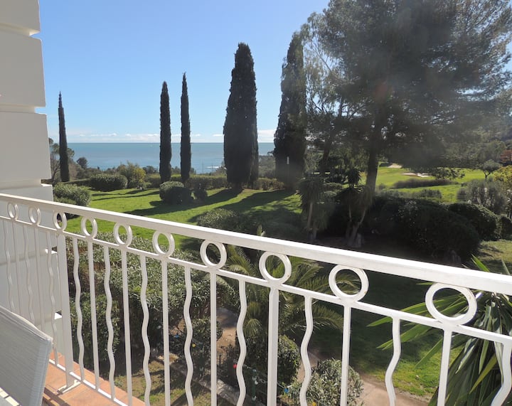 Village Vacance Cap Esterel 3p Vue Mer Abri Côtier - Cap Estérel