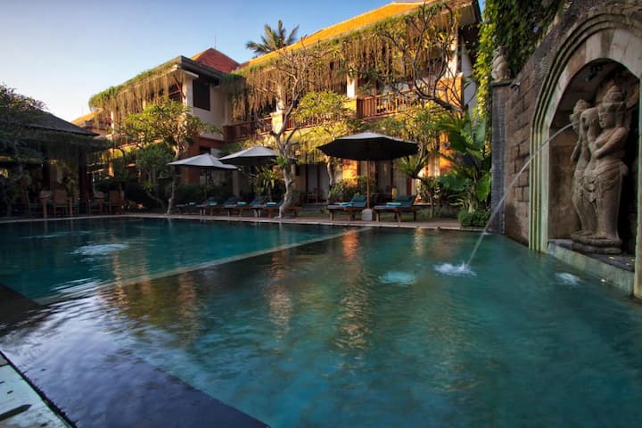 Cozy Room With Pool Access Ubud - Ubud