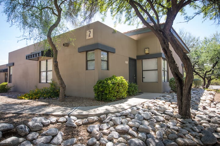 Casita Condo First Floor 2 Bed. - Catalina Foothills, AZ