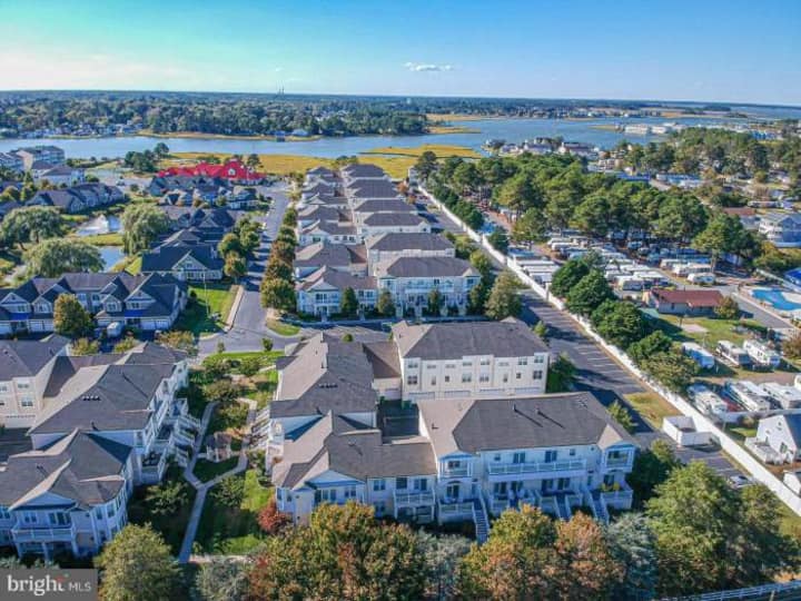 Sunset Views & Bayside Breezes - Bethany Beach, DE