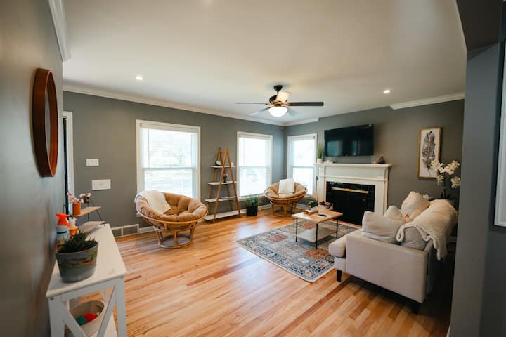 Cozy Home In Heart Of Wichita - Wichita, KS
