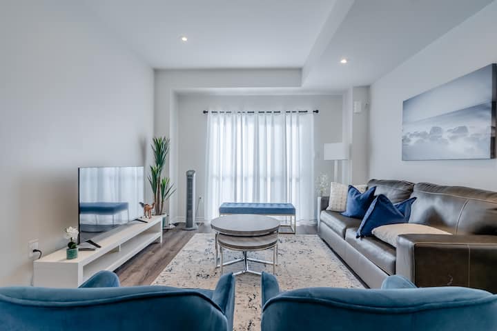 Stylish Family-house Near Wasaga Beach - Wasaga Beach