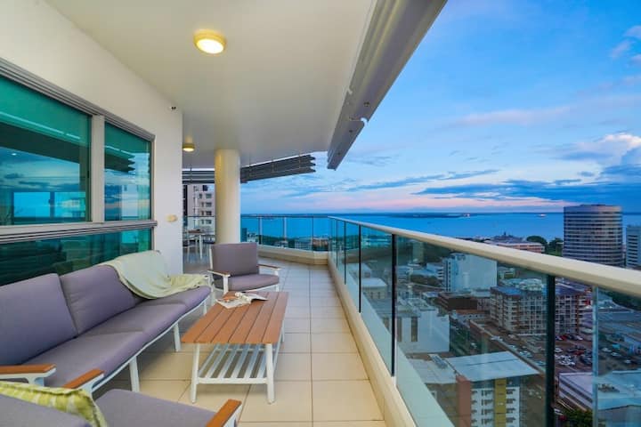 Magnificent City Skyline + Darwin Harbour Views - Darwin