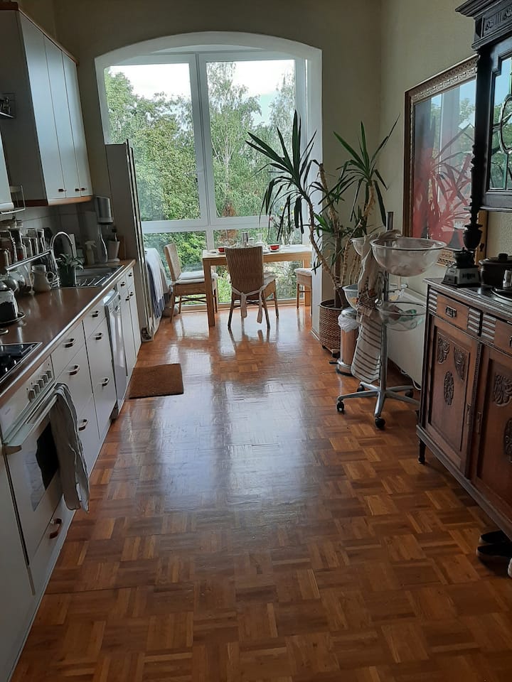 Schönes Ruhiges Zimmer Stadtnah - Düsseldorf