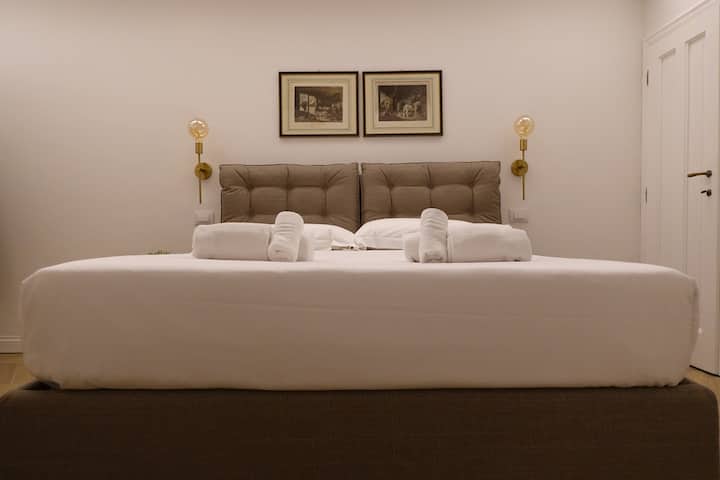 Apartment 100m To Duomo, 2 Bathrooms - Florence