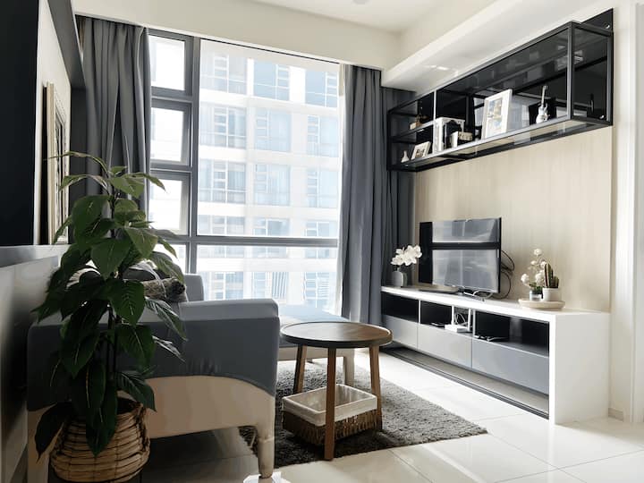 Serene 1br@bukit Bintang Klcc, Pool, Free Netflix - Kuala Lumpur