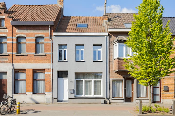 Nice House For Rent In Sint-niklaas - Stekene