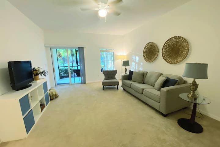 Warm And Cozy Florida Townhome. - Lake Sawyer, Parrish