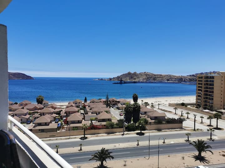 Departamento Linda Vista Al Mar Con Piscina - Coquimbo, Chile