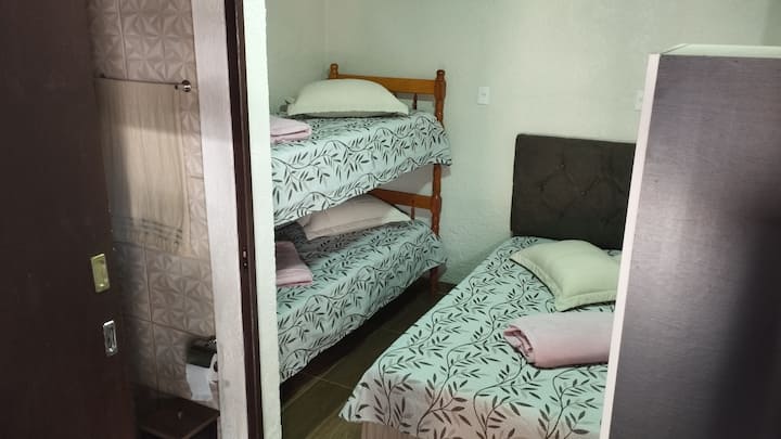 Pousada Brilho Do Sol / Quarto 3 - Tramandaí