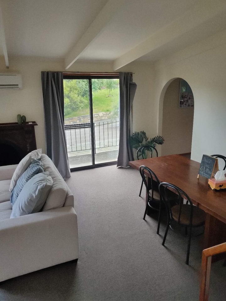 Ding Ding House - Hobart